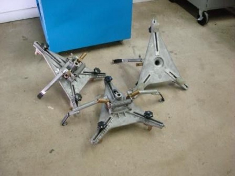 AE Technologies Inc - BEISSBARTH ML 4000 Alignment Computer