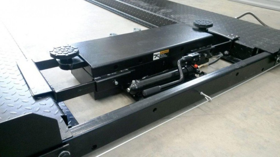 AE Technologies Inc - Sliding Jack for Park & Storage Lift
